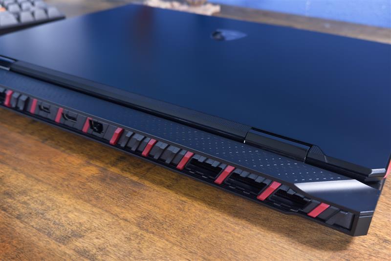 Hands On with the MSI Raider 18 HX AI A2XW