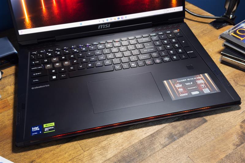 Hands On with the MSI Raider 18 HX AI A2XW